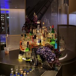 Z BAR - Updated October 2025 - 508 Photos & 233 Reviews - 108 E ...