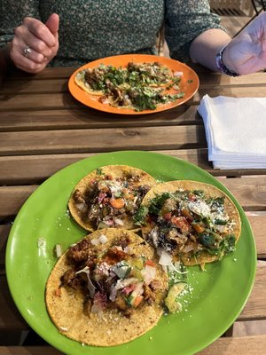 QUE SUAVE TACO SHOP - 30 Photos & 16 Reviews - 1855 W Corona Ave ...