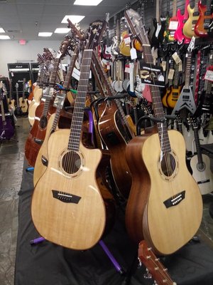 DALE’S GUITAR - Updated November 2025 - 24 Reviews - 2253 Geer Rd ...