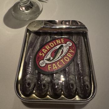 THE SARDINE FACTORY - Updated January 2025 - 2637 Photos & 1838 Reviews ...