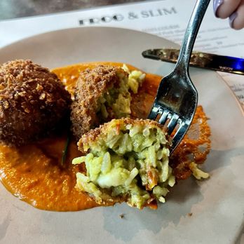 FROG & SLIM - Updated January 2025 - 1006 Photos & 506 Reviews - 1420 ...