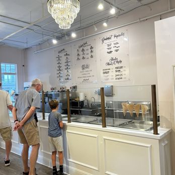 SWEETHAVEN - Updated September 2025 - 87 Photos & 45 Reviews - 1015 ...