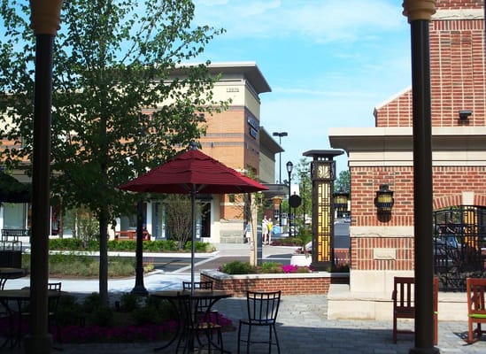 HAMILTON TOWN CENTER - Updated December 2025 - 90 Photos & 35 Reviews ...