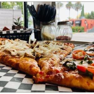 GOOP KITCHEN - ECHO PARK EATS - Updated August 2025 - 33 Photos & 13 ...