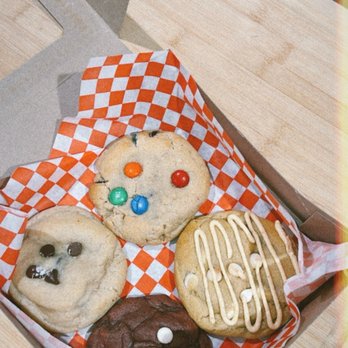 CHEWKS COOKIES - Updated December 2025 - 64 Photos & 36 Reviews - 1215 ...