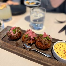 SOLSTICE - Updated October 2025 - 2493 Photos & 745 Reviews - 18555 ...