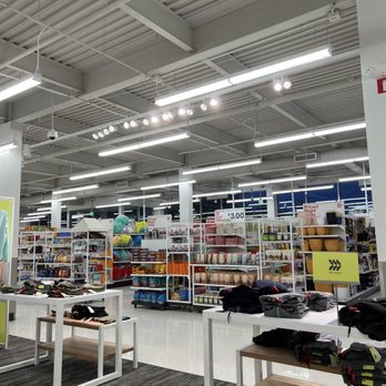 TARGET - Updated December 2025 - 25 Photos & 16 Reviews - 495 Boston ...