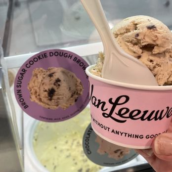 VAN LEEUWEN ICE CREAM - LONG BEACH - Updated November 2024 - 275 Photos ...