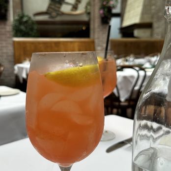 CLYDE’S OF GEORGETOWN - Updated July 2024 - 1485 Photos & 1516 Reviews ...