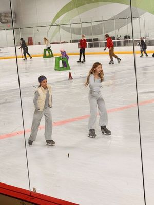 BRENTWOOD ICE RINK - Updated December 2025 - 23 Photos & 18 Reviews ...
