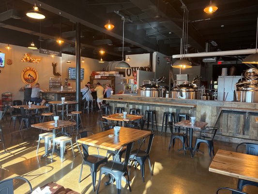 OIL WELL CRAFT BEER - Updated January 2026 - 48 Photos & 44 Reviews ...