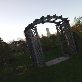 ORNAMENTAL GARDENS - Updated October 2025 - 10 Photos - 75 National ...