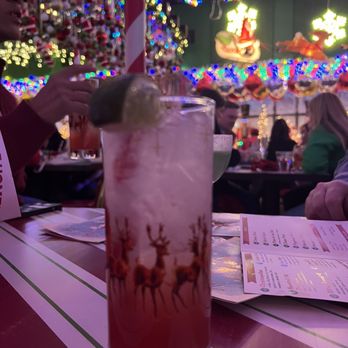 MIRACLE ON THE PLAZA - Updated December 2025 - 34 Photos & 11 Reviews ...