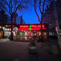 THE 5 POINT CAFÉ - Updated July 2025 - 1824 Photos & 2592 Reviews - 415 ...