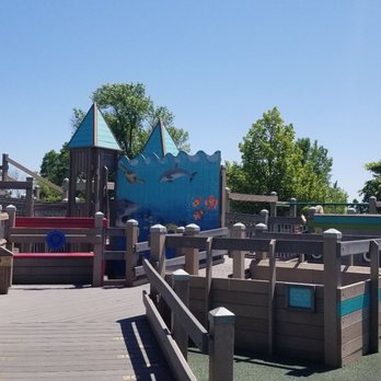 POSSIBILITY PLAYGROUND - Updated October 2025 - 23 Photos - 499 N Lake ...