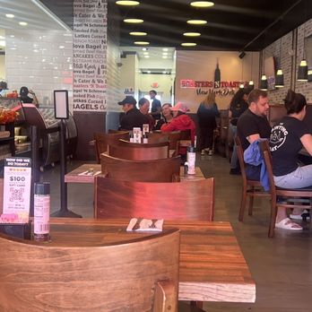 ROASTERS ‘N TOASTERS - Updated December 2025 - 241 Photos & 408 Reviews ...