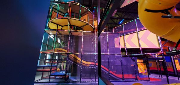 URBAN AIR TRAMPOLINE AND ADVENTURE PARK - 61 Photos & 40 Reviews ...