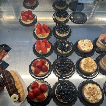 THE GILDED ACORN - Updated January 2025 - 164 Photos & 56 Reviews - 146 ...