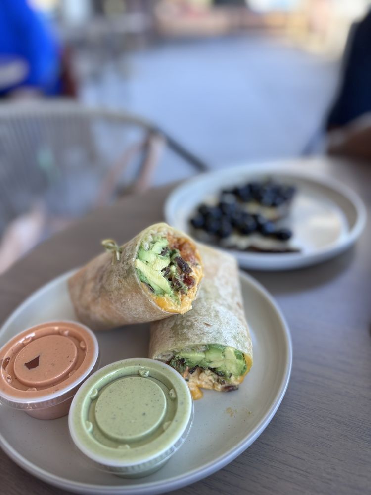 MORNING LOBBY - Updated December 2025 - 804 Photos & 320 Reviews - 5011 ...