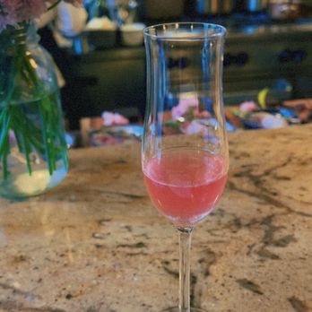 ALTURA - Updated July 2025 - 2614 Photos & 695 Reviews - 617 Broadway E ...