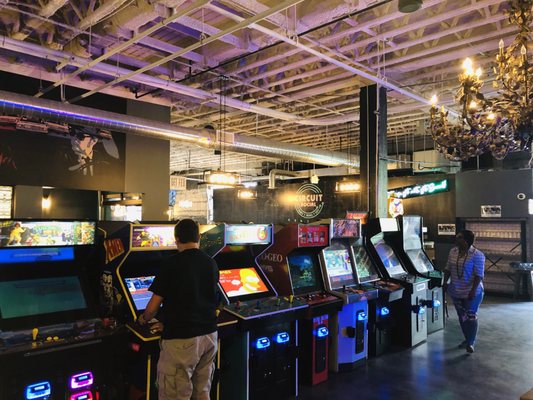 CIRCUIT SOCIAL - 185 Photos & 104 Reviews - 258 Granby St, Norfolk, VA ...