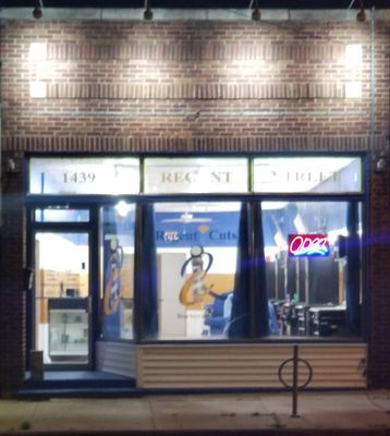 REGENT CUTS BARBERSHOP - Updated October 2025 - 1439 Regent St, Madison ...