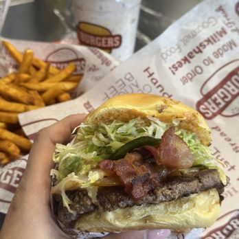 30 BURGERS - Updated April 2025 - 210 Photos & 148 Reviews - 328 Route ...