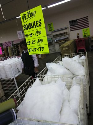 FABRIC WORLD - Updated October 2025 - 14 Photos & 27 Reviews - 1555 E ...