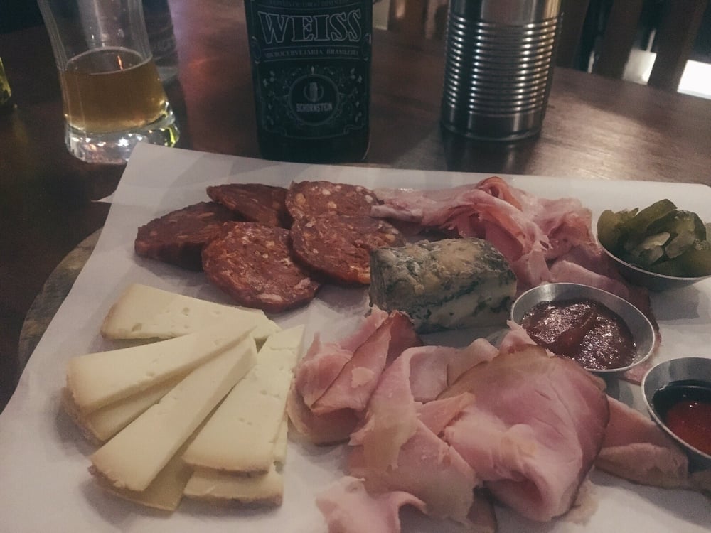 HOPPY PIG - Updated March 2024 - R. Domingos Marreiros, 446, Belém - PA ...