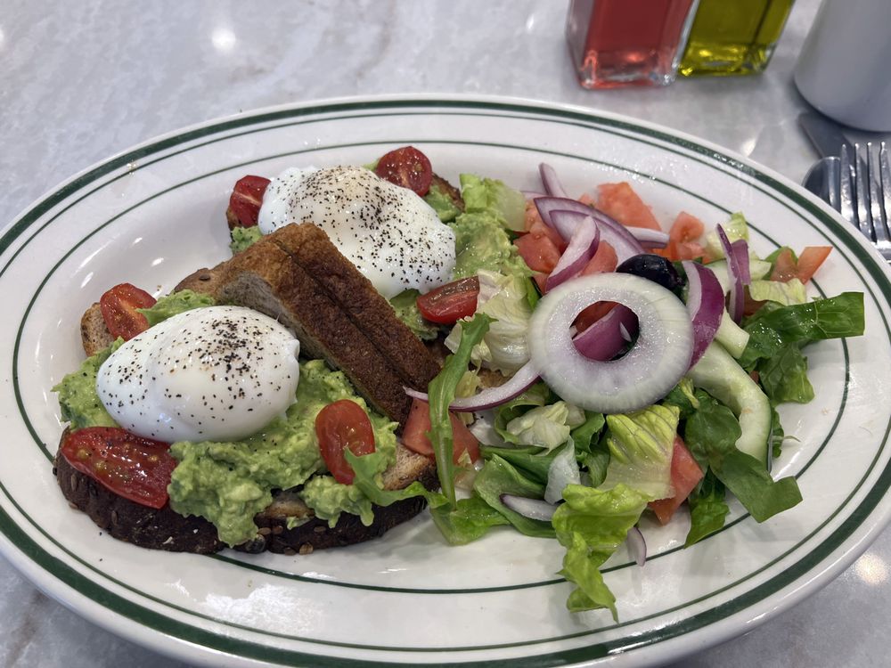 HIGH HILL DINER - Updated December 2025 - 10 Reviews - 808 W 187th St ...