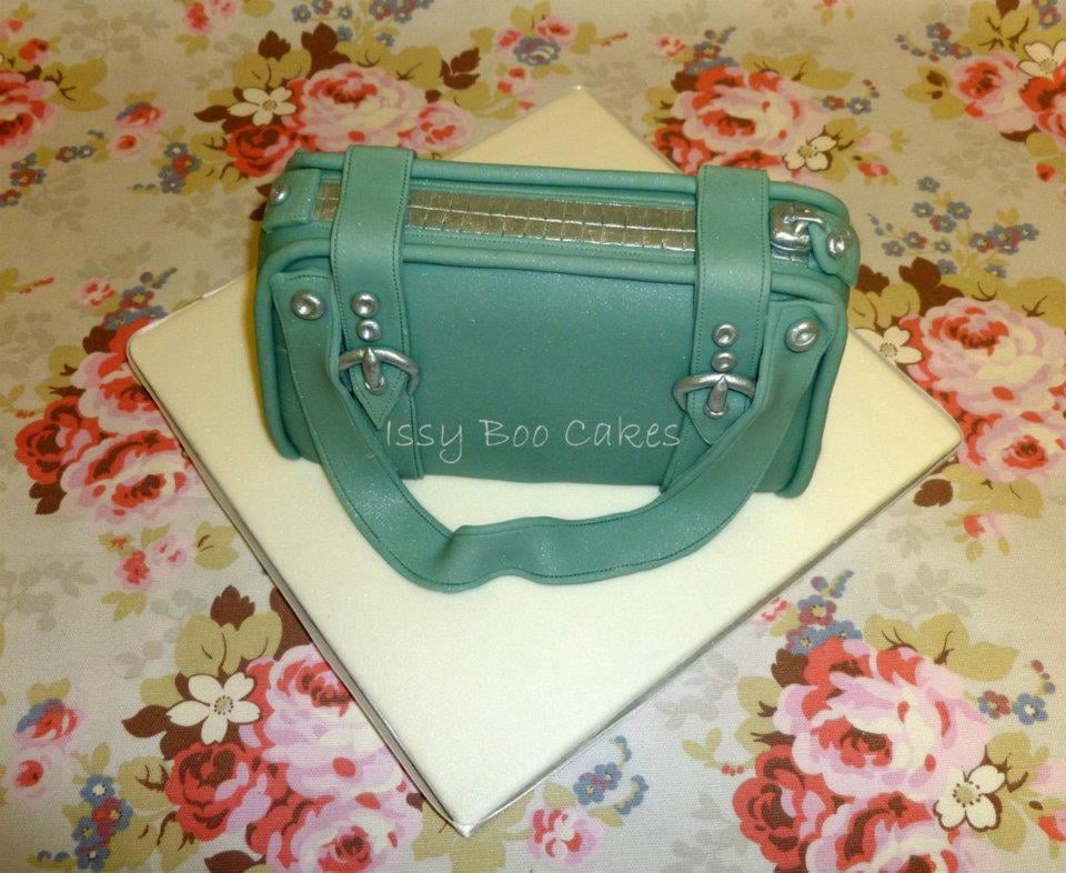 ISSY BOO CAKES - Updated April 2024 - 11 Photos - 39 Woolaston Avenue ...