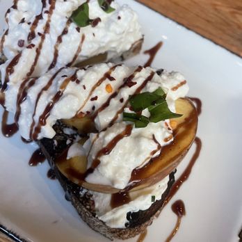 CATALYST RESTAURANT - Updated November 2025 - 238 Photos & 412 Reviews ...