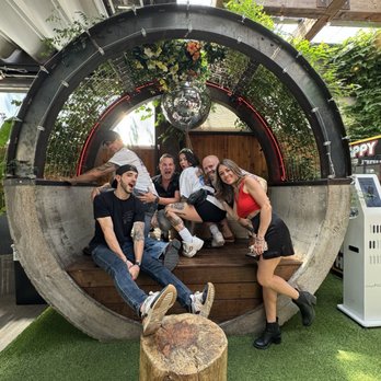 HAPPY CAMPER - Updated June 2024 - 1473 Photos & 1023 Reviews - 3211 N ...