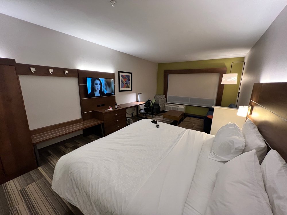 HOLIDAY INN EXPRESS & SUITES RUSTON - Updated December 2025 - 37 Photos ...