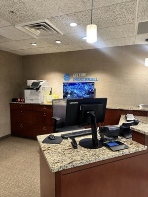 LIFE TIME - Updated January 2026 - 170 Photos & 297 Reviews - 381 E ...