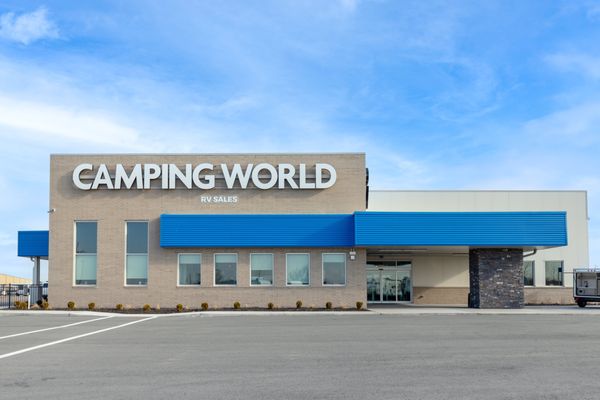 CAMPING WORLD RV SALES - Updated December 2025 - 35 Photos - 976 ...