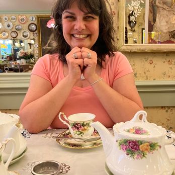 AFTER QUEEN TEA SHOP - Updated October 2025 - 355 Photos & 85 Reviews ...