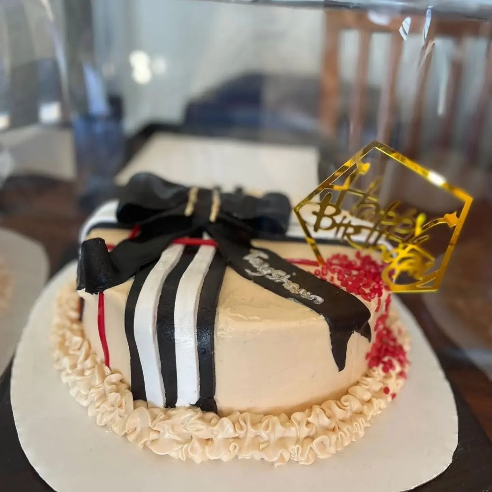 AUNTIE NADZ BAKERY - 40 Photos - Myrtle Beach, South Carolina ...