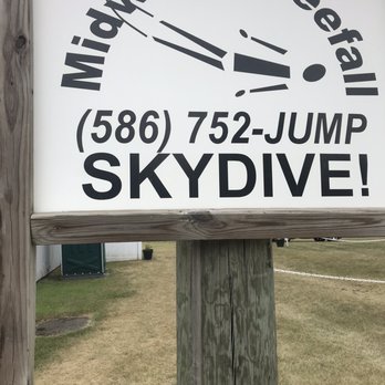 MIDWEST FREEFALL - Updated October 2025 - 67 Photos & 33 Reviews ...