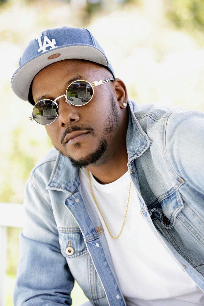 CAVE MAN BUZZ - 320 Photos & 129 Reviews - Barbers - 22833 Figueroa St ...