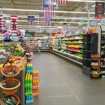 HY-VEE - Updated May 2024 - 480 Photos & 88 Reviews - 1500 Central Park ...
