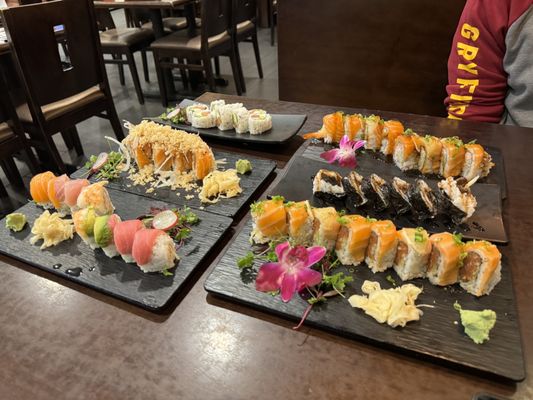 YI SUSHI - Updated August 2024 - 496 Photos & 496 Reviews - 2650 ...