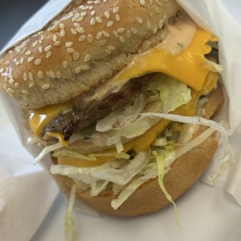 TOM’S JR BURGERS - Updated December 2025 - 129 Photos & 177 Reviews ...