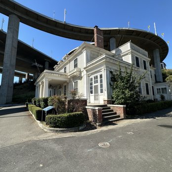 NIMITZ HOUSE - Updated December 2025 - 1 Whiting Way, San Francisco ...