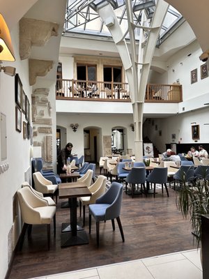 PIJALNIA CZEKOLADY E.WEDEL - Updated October 2025 - 76 Photos & 54 ...