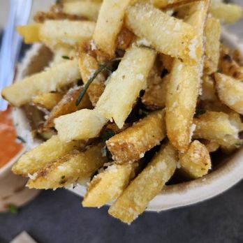 LARDO - Updated June 2025 - 1827 Photos & 1444 Reviews - 1212 SE ...