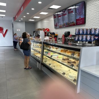 VICKY BAKERY - Updated October 2025 - 115 Photos & 61 Reviews - 10113 ...