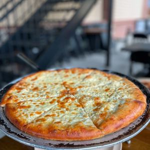 AH-BEETZ NEW HAVEN PIZZA - MARIETTA - Updated November 2025 - 14 Photos ...