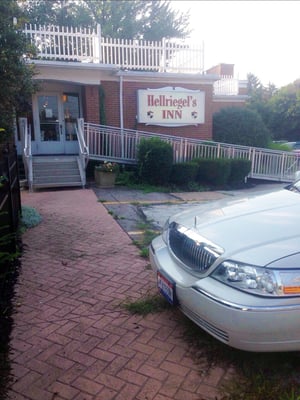 HELLRIEGEL’S INN - Updated October 2025 - 43 Photos & 49 Reviews - 1840 ...