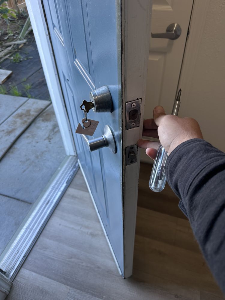 CARE MOBILE LOCKSMITH - Updated January 2026 - 39 Photos & 20 Reviews ...